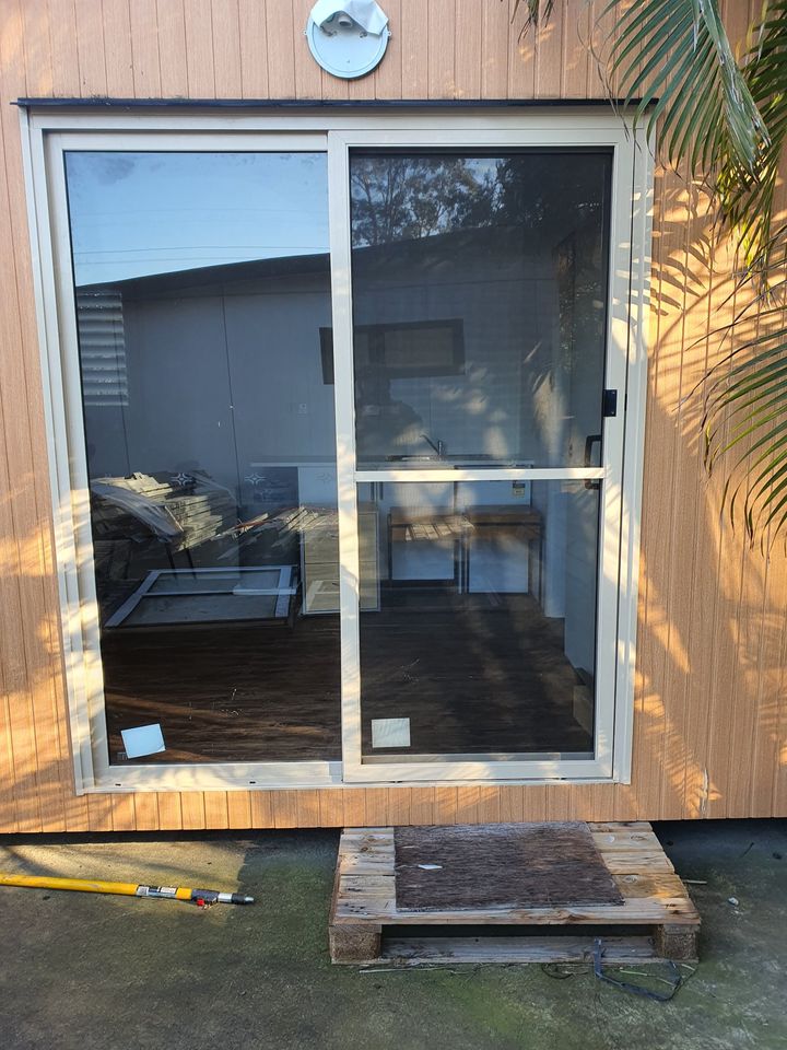 facefit beige glass doors 1800 x 2100 x95. 3 available. $895 each ...